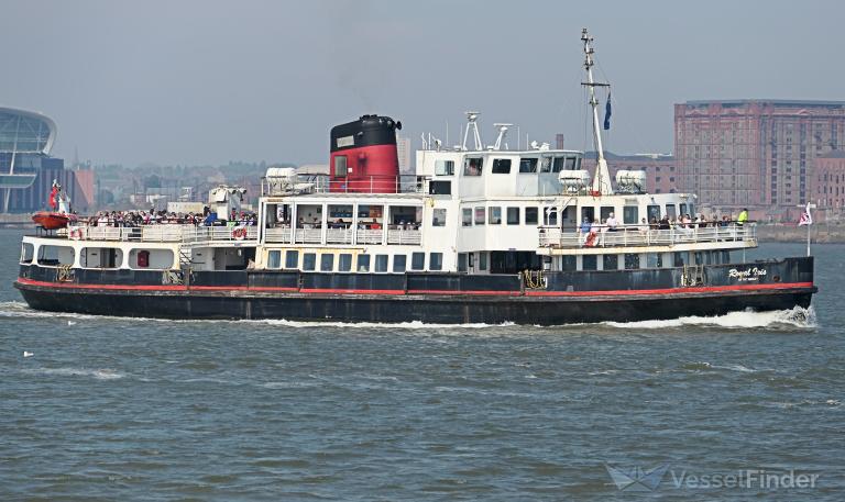 ROYAL IRIS, Passenger ship - Details and current position - MMSI ...