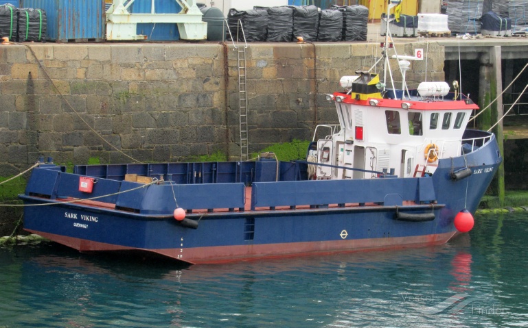 SARK VIKING, Cargo ship - Details and current position - MMSI 235040469 ...