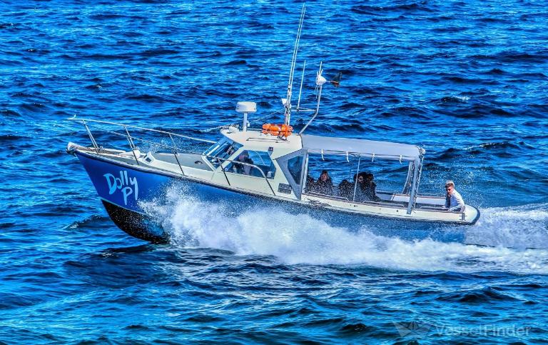 DOLLY P, Passenger ship - Details and current position - MMSI 235071443 ...