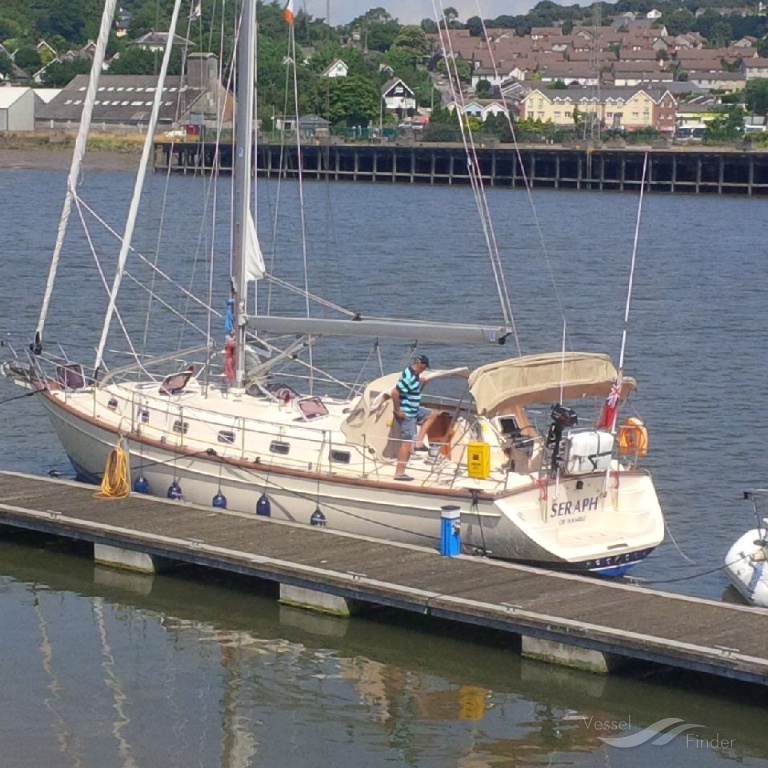 SERAPH OF HAMBLE, Pleasure craft - Details and current position - MMSI ...