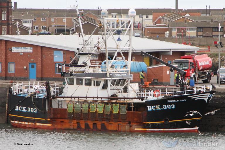 EMERALD DAWN BCK303, Unknown (HAZ-B) - Details and current position ...