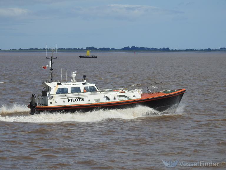 HUMBER MERCURY, Pilot - Details and current position - MMSI 235083948 ...