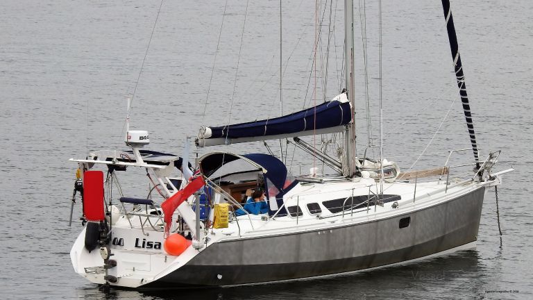 LISA, Sailing vessel - Details and current position - MMSI 235092903 ...