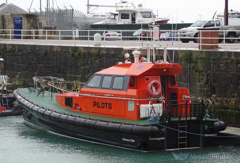 ESTUARY ELITE, Pilot - Details and current position - MMSI 235096547 ...