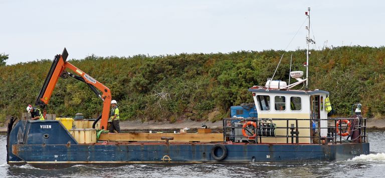 VIXEN, Tug - Details and current position - MMSI 235097486 - VesselFinder