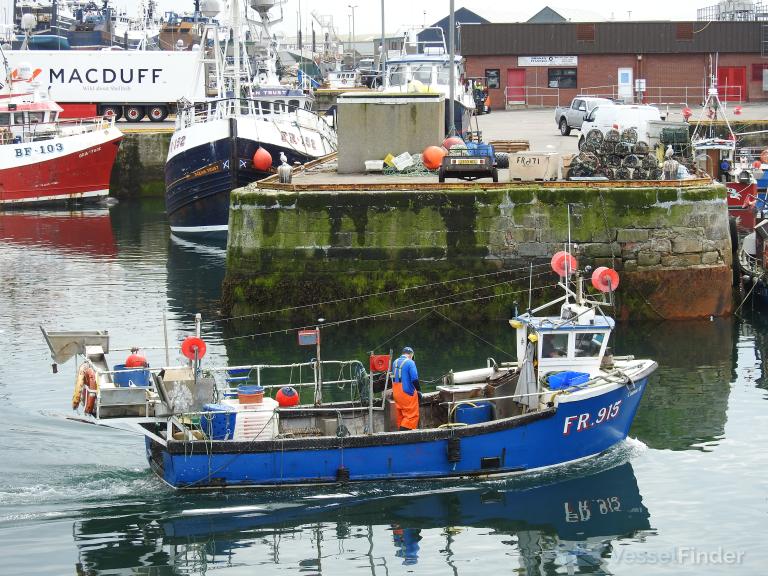 CONNOR B, Fishing vessel - Details and current position - MMSI ...