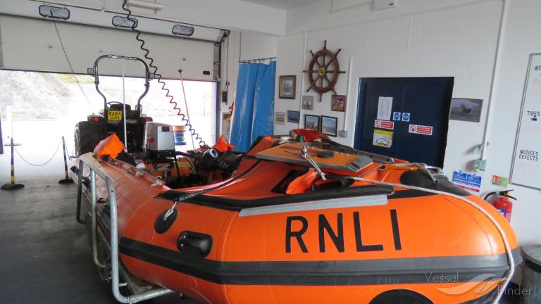 RNLI D-761, SAR - Details and current position - MMSI 235100703 ...