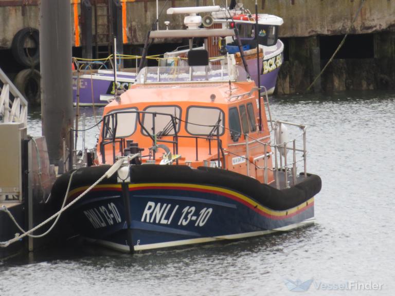 RNLI LIFEBOAT 13-10, SAR - Details and current position - MMSI ...