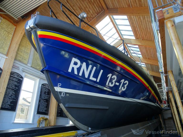 RNLI LIFEBOAT 13-13, SAR - Details and current position - MMSI ...