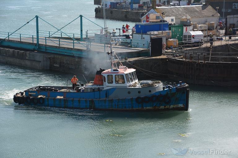 TMS. BOOJUM BAY., Tug - Details and current position - MMSI 235106726 ...