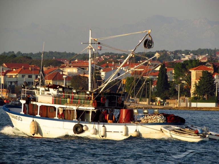 SANGO, Fishing vessel - Details and current position - MMSI 238343740 ...