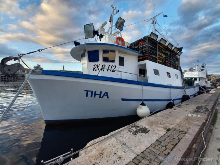TIHA, Fishing vessel - Details and current position - MMSI 238420640 ...