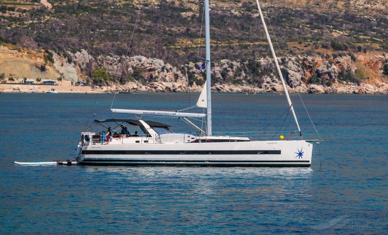 THORA HELEN, Sailing vessel - Details and current position - MMSI ...