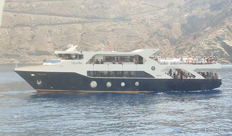 MEGA STAR, Passenger Ship - Details and current position - IMO 9889863 ...