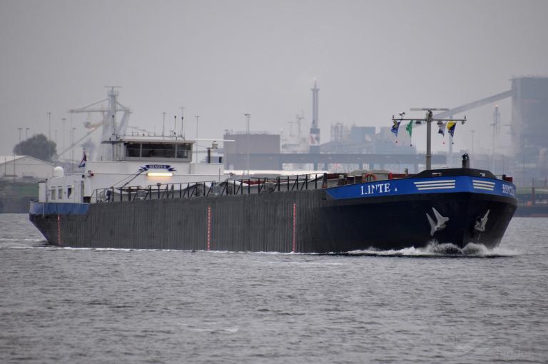 HINTE 2, Cargo ship - Details and current position - ENI 05501610, MMSI ...