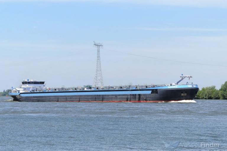 MANOUK, Tanker - Details and current position - ENI 02338916, MMSI ...
