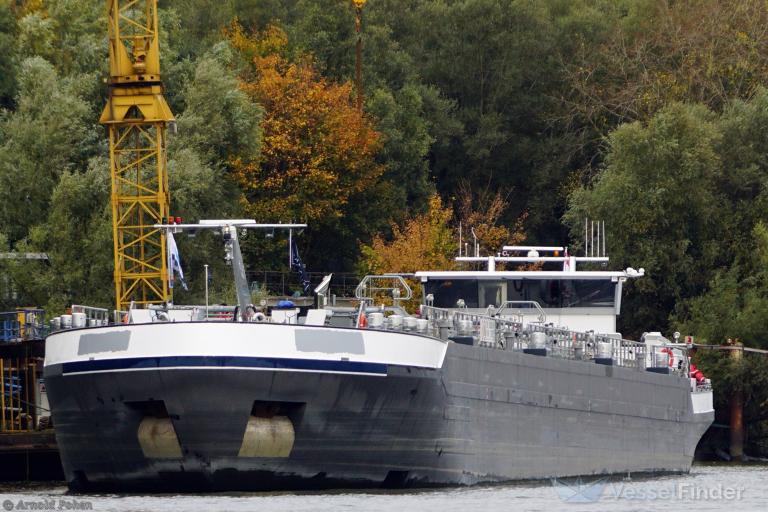 ALVIDA, Tanker - Details and current position - MMSI 244004465 ...