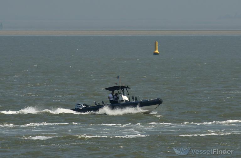 DOLPHIN 7, Pleasure craft - Details and current position - MMSI ...