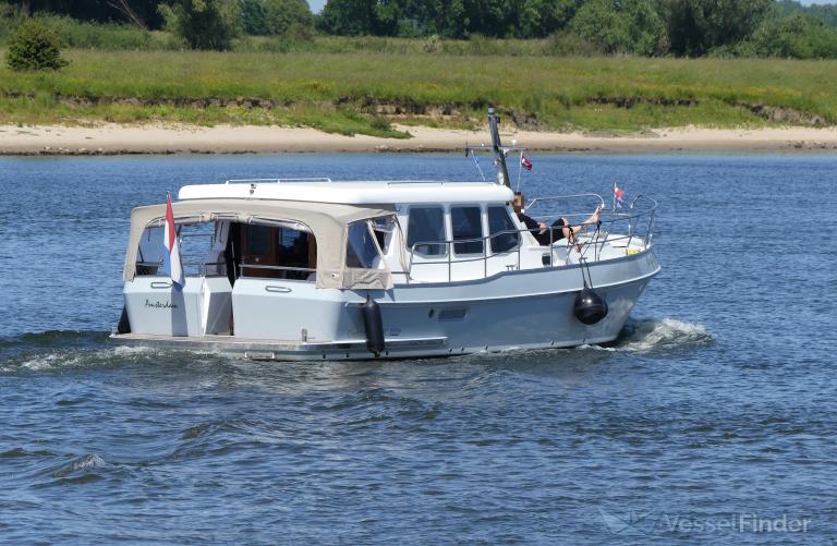NEELTJE MARIA, Pleasure craft - Details and current position - MMSI ...