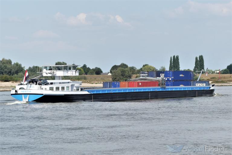 HESTIA, Cargo ship - Details and current position - MMSI 244032332 ...