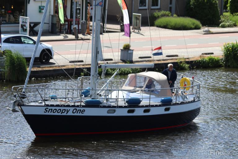 SNOOPY ONE, Sailing vessel - Details and current position - MMSI ...