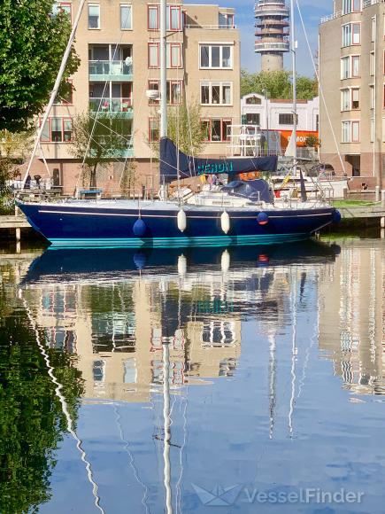 HERON, Sailing vessel - Details and current position - MMSI 244060199 ...
