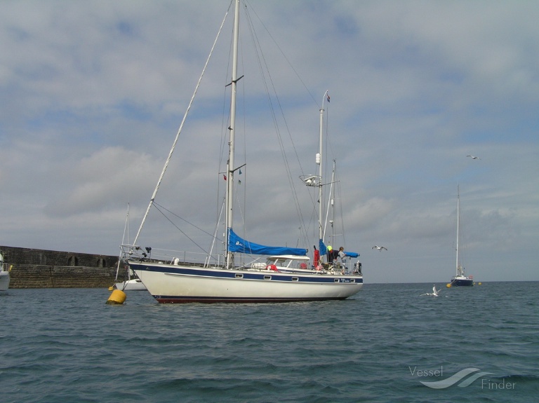 LADY OF AVALON, Pleasure craft - Details and current position - MMSI ...