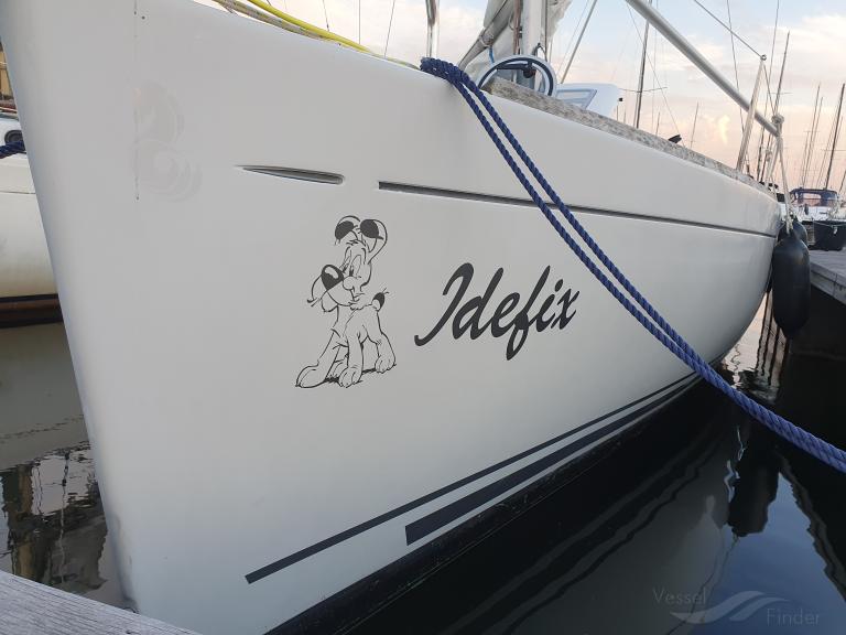 IDEFIX, Sailing vessel - Details and current position - MMSI 244070882 - VesselFinder