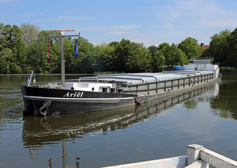 ARIEL, Cargo ship - Details and current position - ENI 02317597, MMSI ...