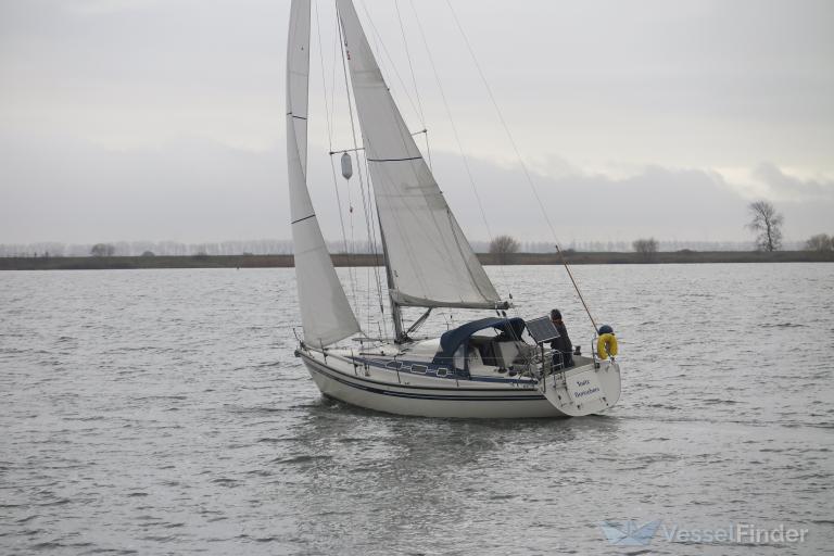 TOETZ, Pleasure craft - Details and current position - MMSI 244180839 ...