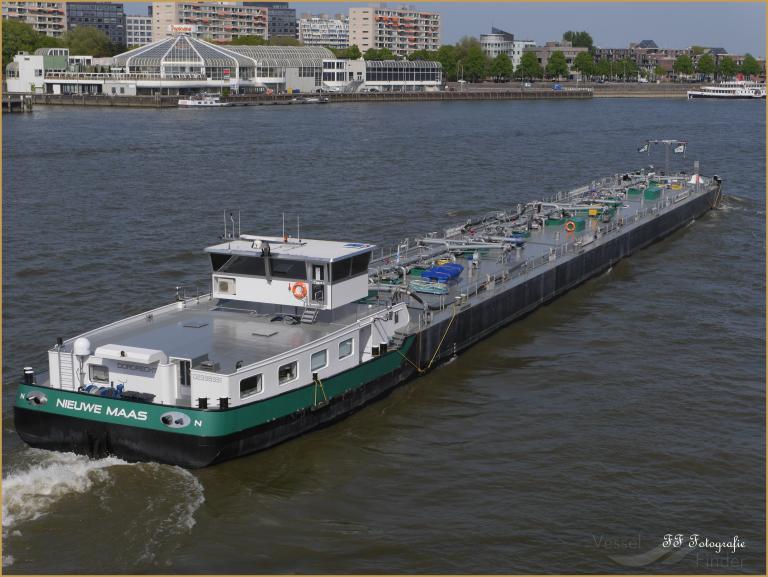 NIEUWE MAAS, Tanker - Details and current position - ENI 02338331, MMSI ...