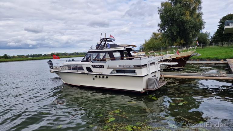 HERON, Pleasure craft - Details and current position - MMSI 244372043 ...