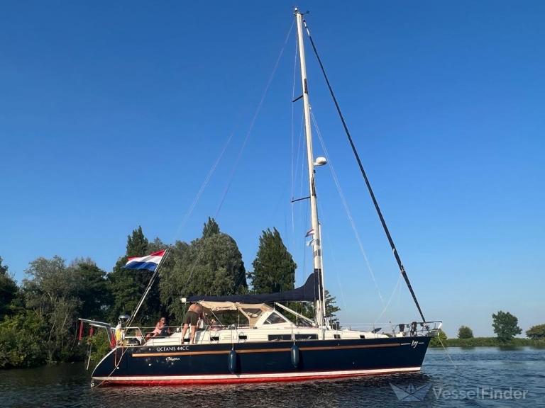 SV IVY, Sailing vessel - Details and current position - MMSI 244394540 ...