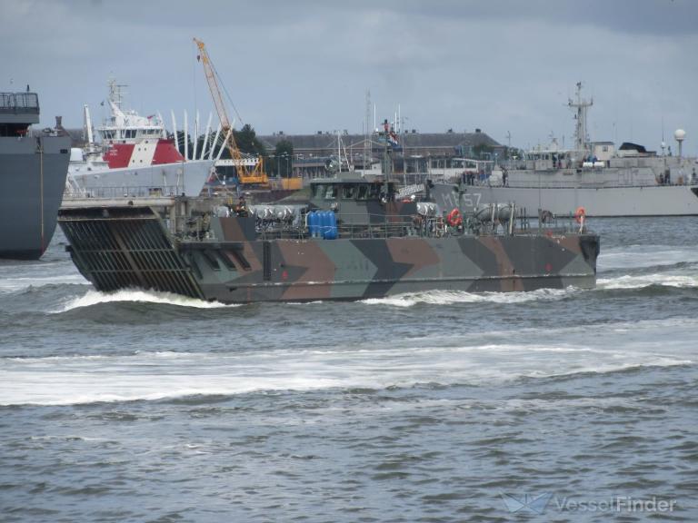 LCU L-9525, Military ops - Detalles del buque y posición actual - MMSI ...
