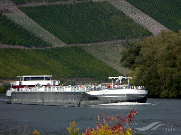 LARS, Tanker - Details and current position - MMSI 244620654 - VesselFinder