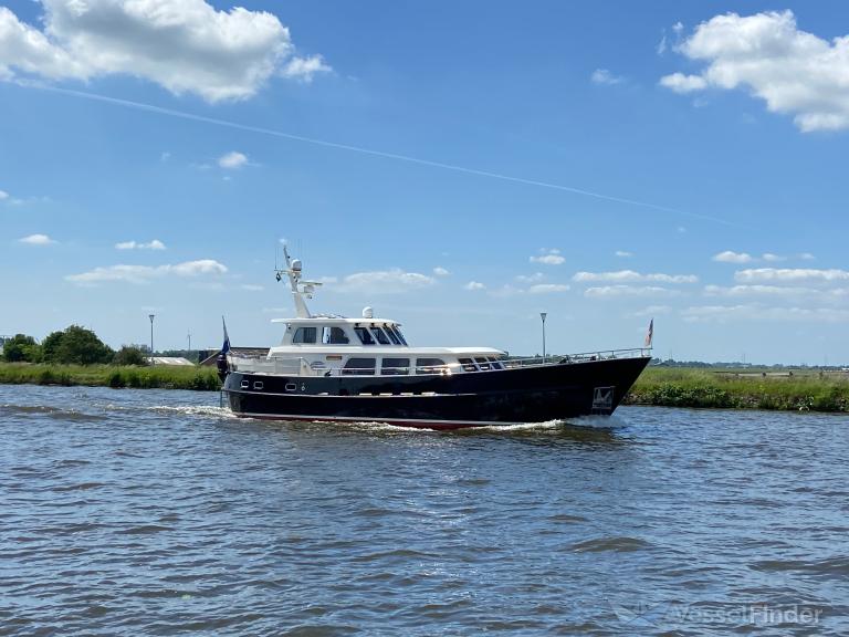 VELOS, Passenger ship - Details and current position - MMSI 244650729 ...