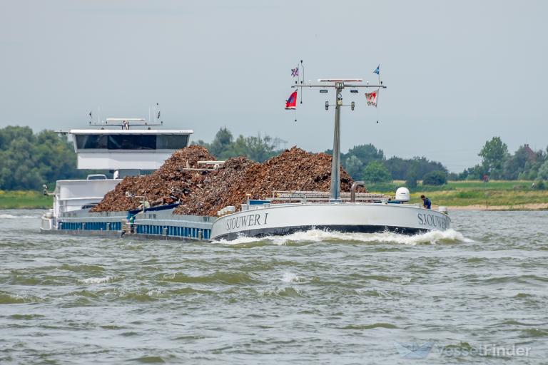 SJOUWER, Cargo ship - Details and current position - ENI 02332229, MMSI ...