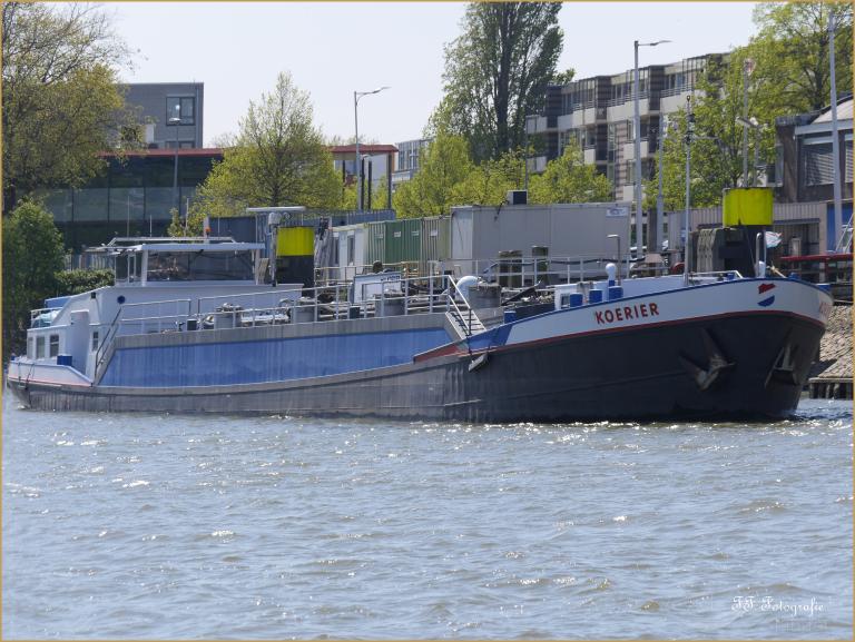 KOERIER, Tanker - Details and current position - MMSI 244660377 ...