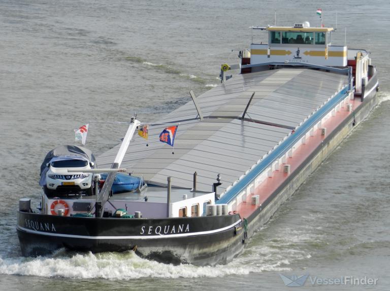 VAGARE, Cargo ship - Details and current position - ENI 02319546, MMSI ...