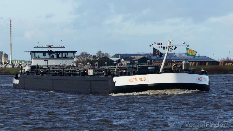 NEPTUNUS, Tanker - Details and current position - MMSI 244660745 ...