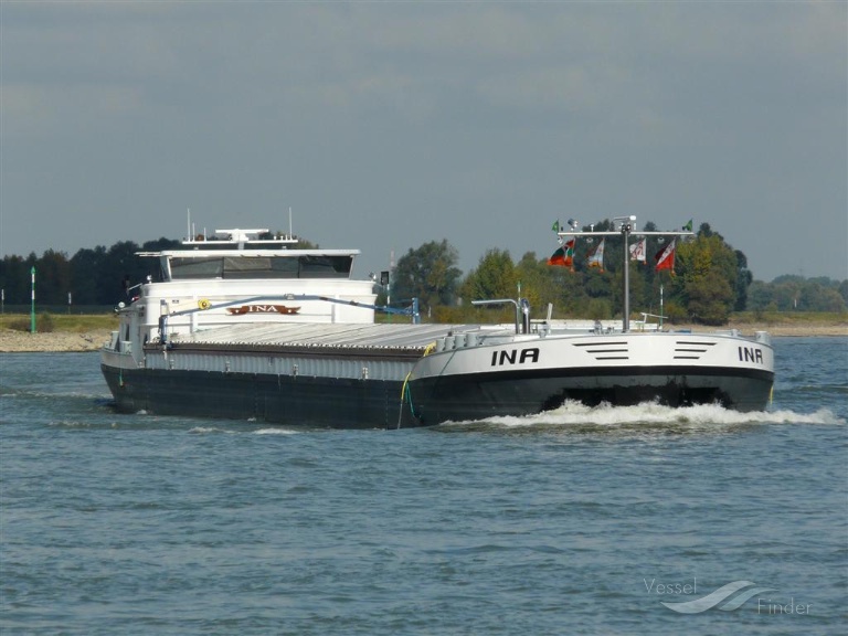 INA, WIG - Details and current position - ENI 02332218, MMSI 244660749 ...