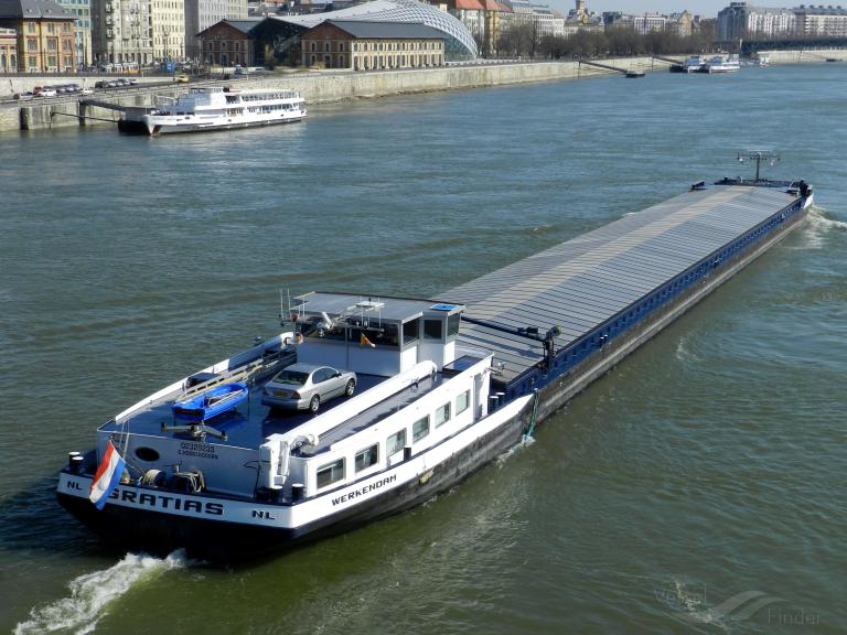 ISAR, Cargo ship - Details and current position - MMSI 244670581 ...