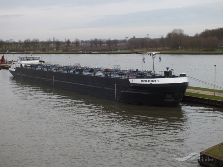 BOSTON, Cargo ship - Details and current position - MMSI 244670638 ...