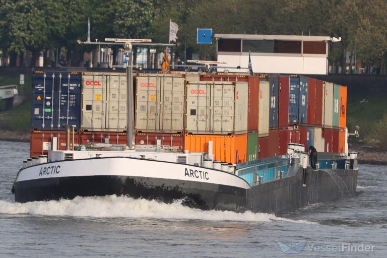 CIRCLE, Cargo ship - Scheepsdetails en huidige positie - ENI 02325274 ...