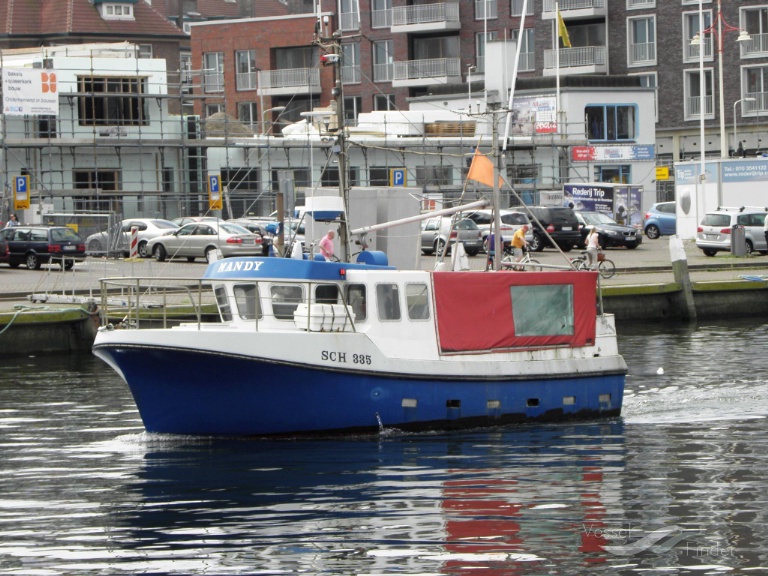 SCH 335 MANDY, Fishing vessel - Details and current position - MMSI ...