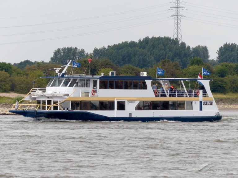 SLUIZER, Passenger ship - Details and current position - MMSI 244730043 ...