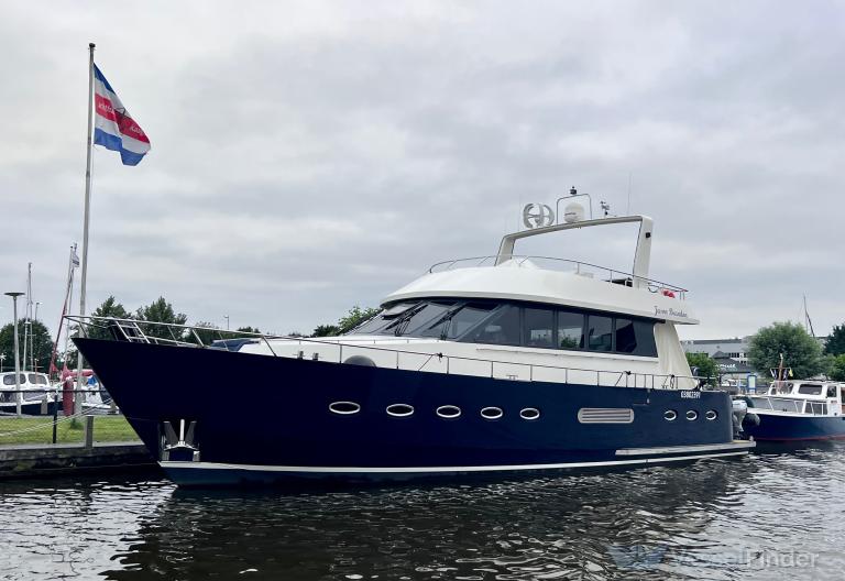 JASON BRANDON, Pleasure craft - Detalles del buque y posición actual ...