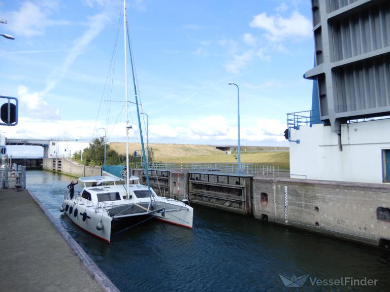 TIRAMISU 2, Sailing vessel - Details and current position - MMSI ...