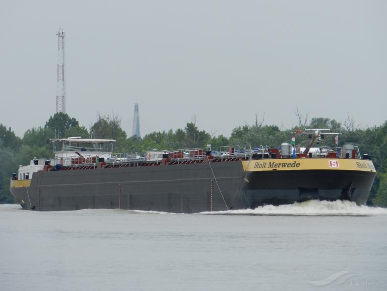 STOLT MERWEDE, Tanker - Details and current position - MMSI 244740788 ...