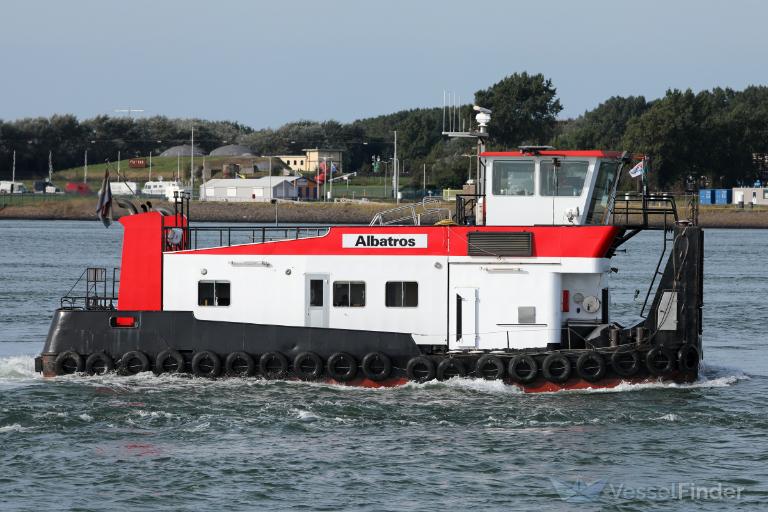ALBATROS, Cargo ship - Details and current position - MMSI 244750494 ...